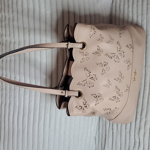 Jessica Simpson | Bags | Jessica Simpson Powder Pink Shoulder Bag ...